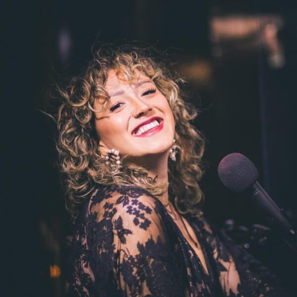 Jesse Oaks Food & Drink – Outdoor & Indoor Sand Volleyball – Outdoor ...